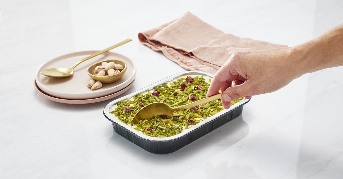 There's A Few Good Reasons To Love... - Confoil